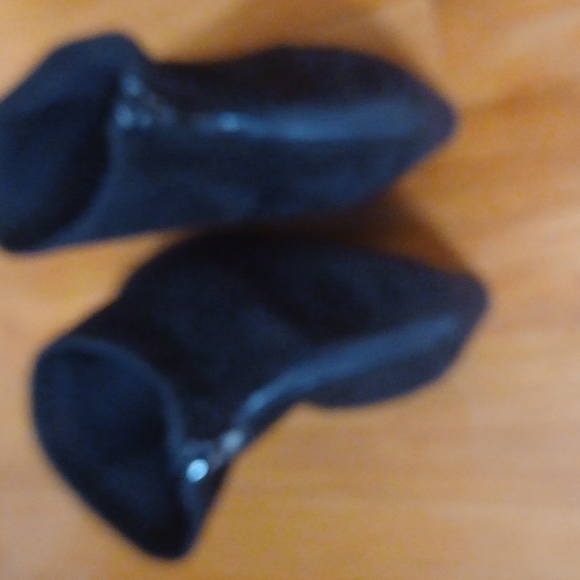 Chinese Laundry | Shoes | Chinese Laundry Suede Wedges | Poshmark